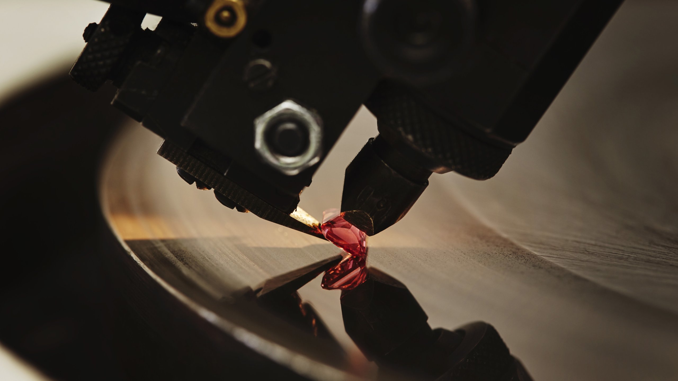 The Closure of the World’s Main Pink Diamond Source - Natural Diamonds