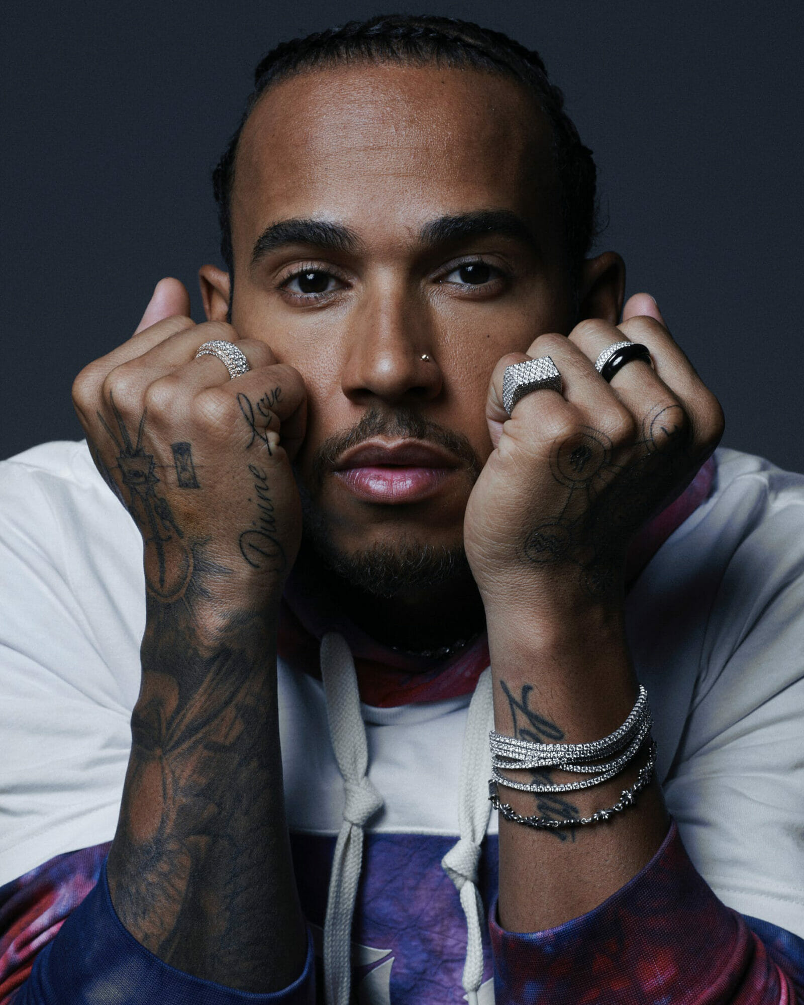 4 Ways to Wear Diamonds According to Netflix’s "Formula 1" Star Lewis ...
