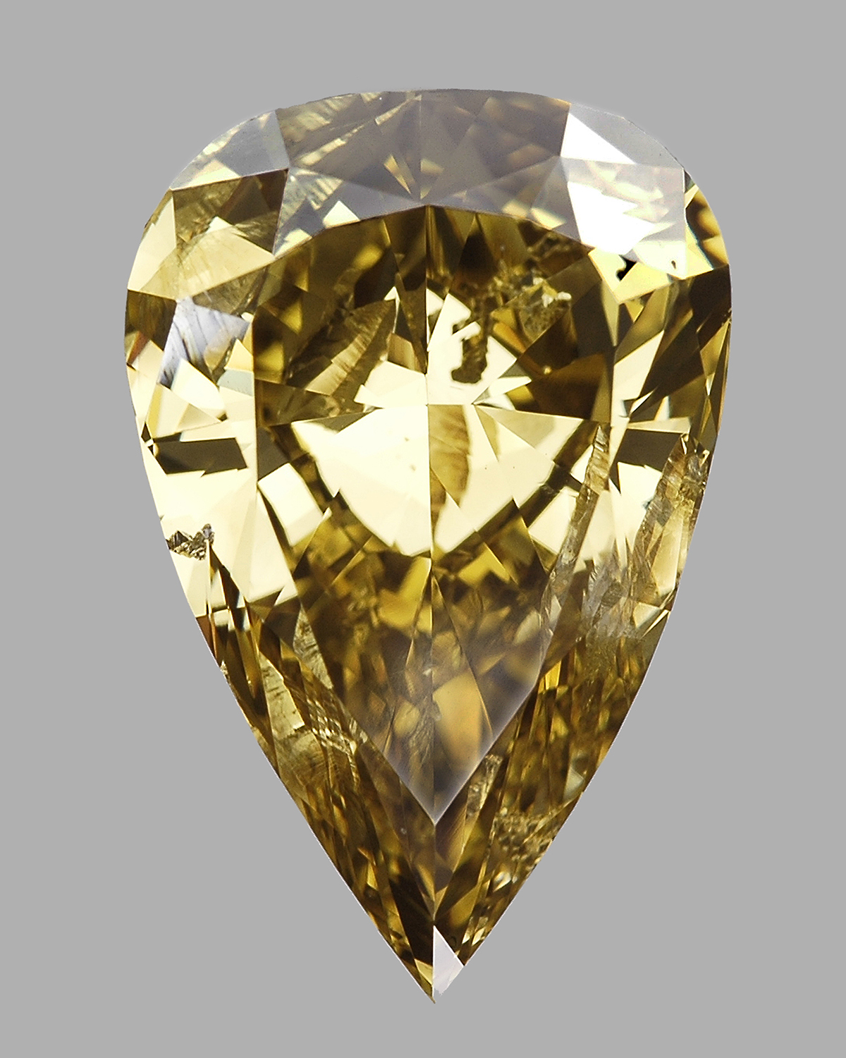 Chameleon Diamond: Nature's Stunning Color-Shifting Gem