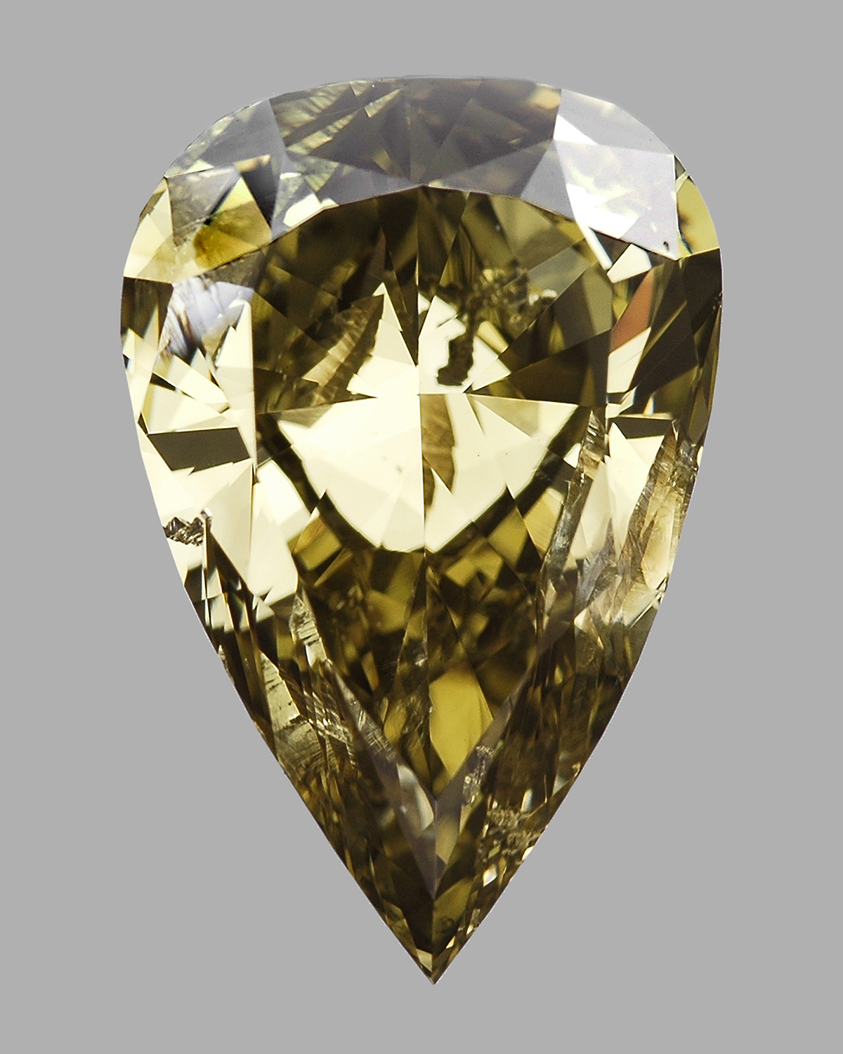 Chameleon Diamond: Nature's Stunning Color-Shifting Gem