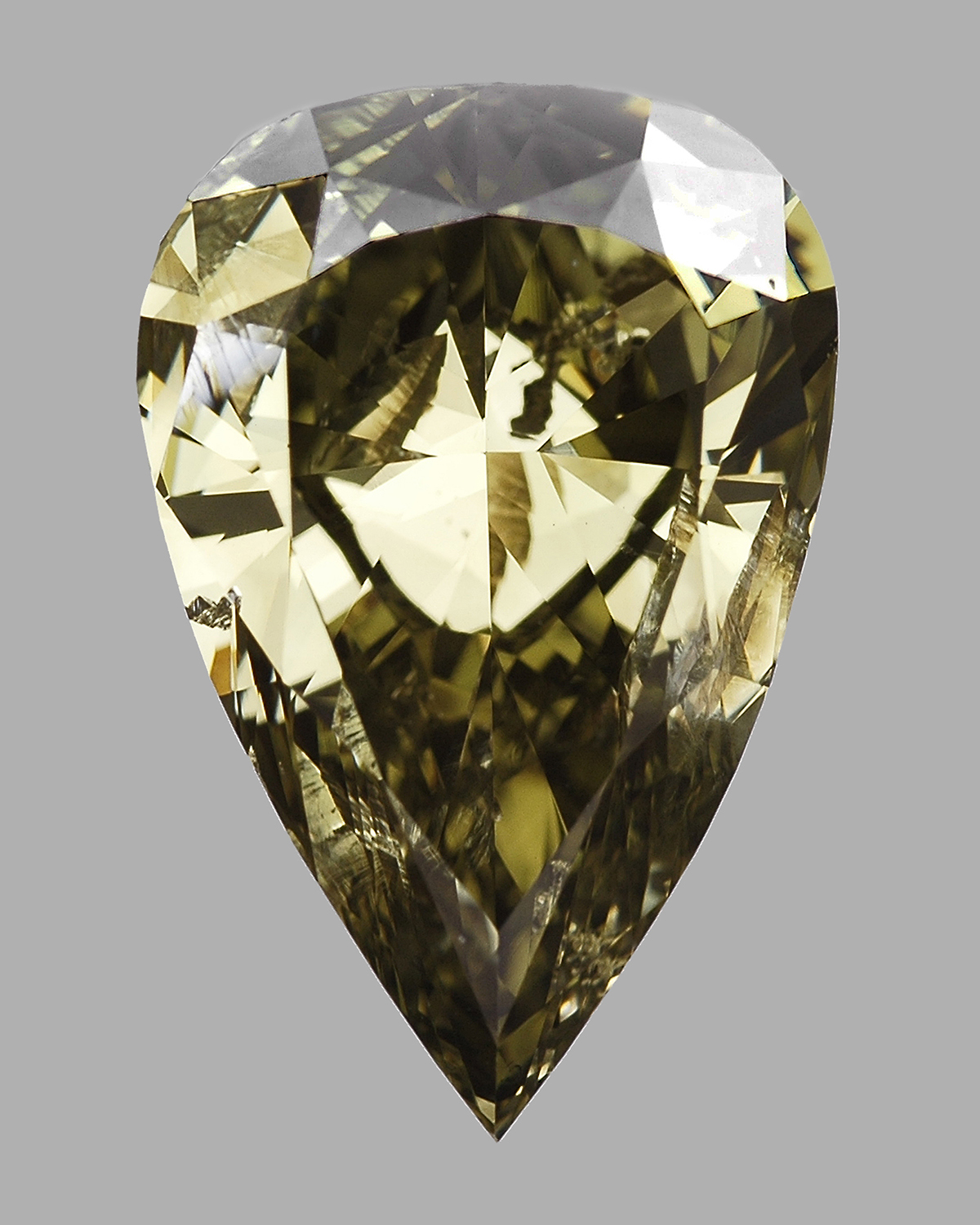 Chameleon Diamond: Nature's Stunning Color-Shifting Gem