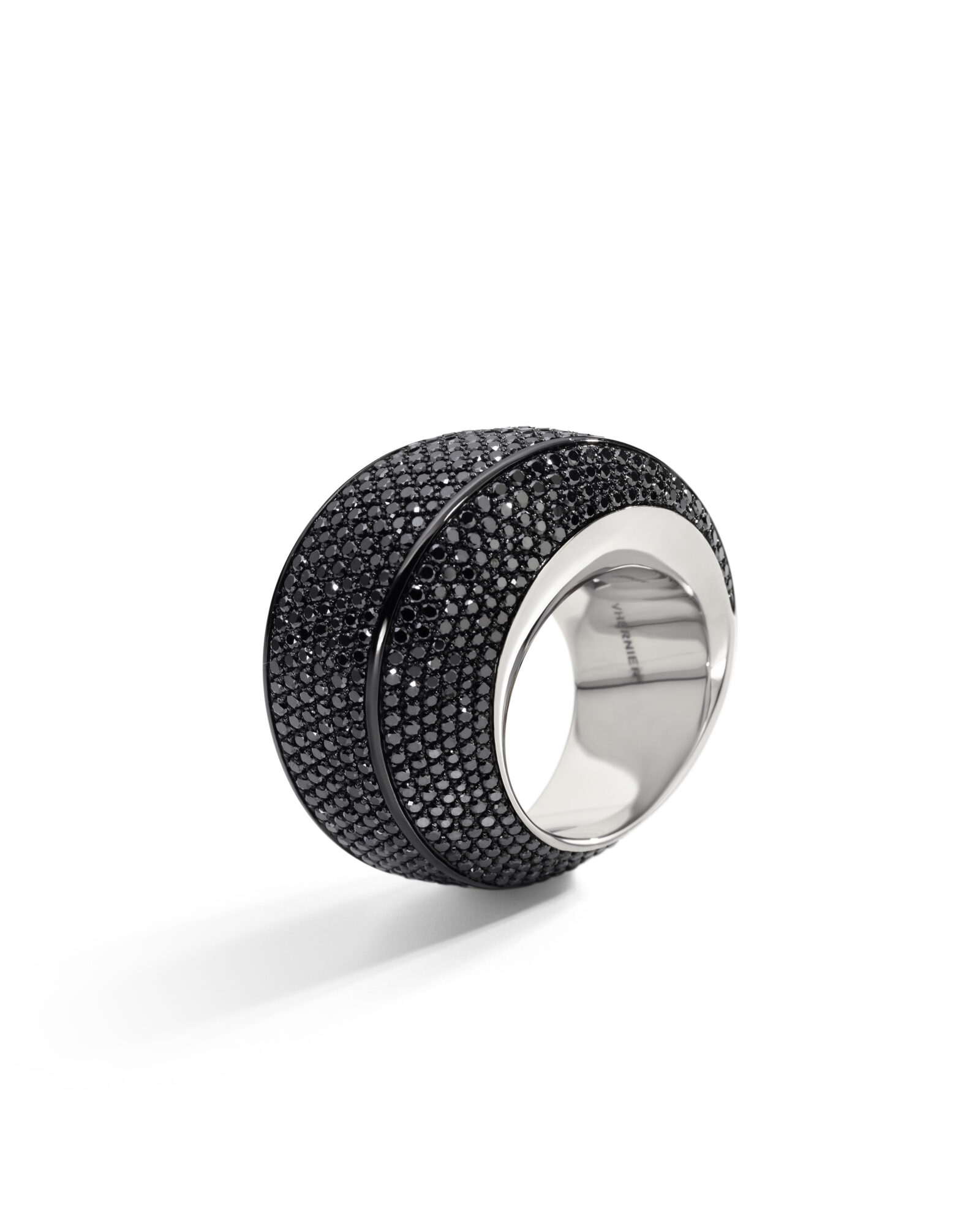 7 Innovative Diamond Jewelry Designs to Add to Your Collection ...