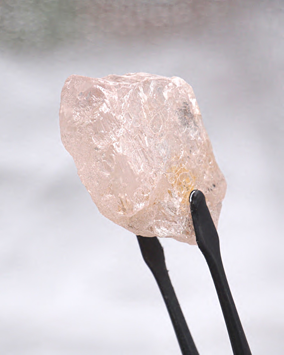 The Lulo Rose is the Largest Pink Diamond Discovered in Over 300 Years