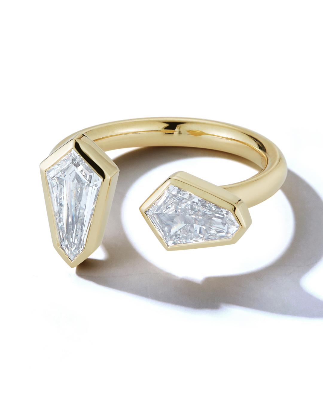 The Dreamy Allure of Kite-Shaped Diamond Engagement Rings - Natural ...
