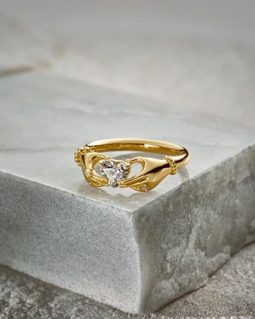 2022 Holiday Gift Guide: Gifts for Natural Diamond Jewelry Lovers