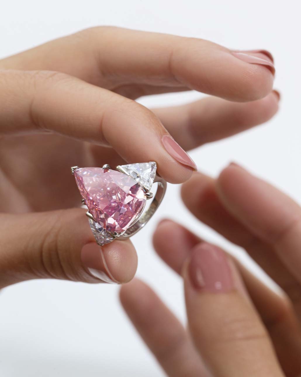 Get Ready for a Record-Breaking Natural Diamond Auction Season ...