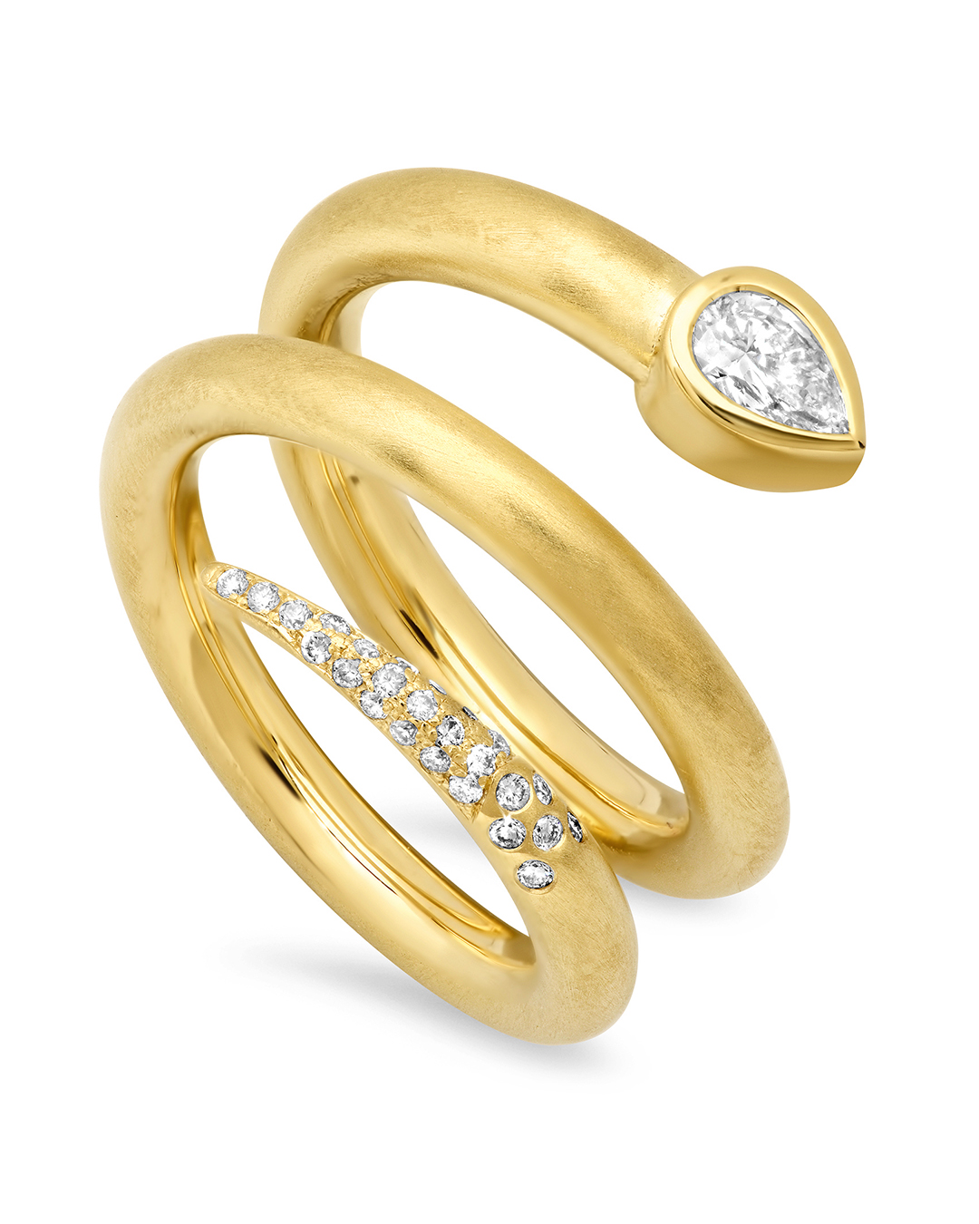 15 Unusual Engagement Rings For the Statement-Making Bride-To-Be - Only ...