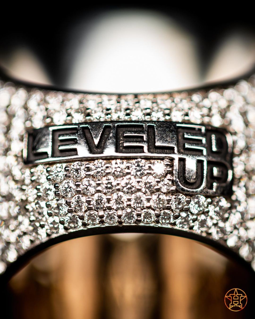 An Inside Look At the Houston Astros' World Series Championship Ring ...