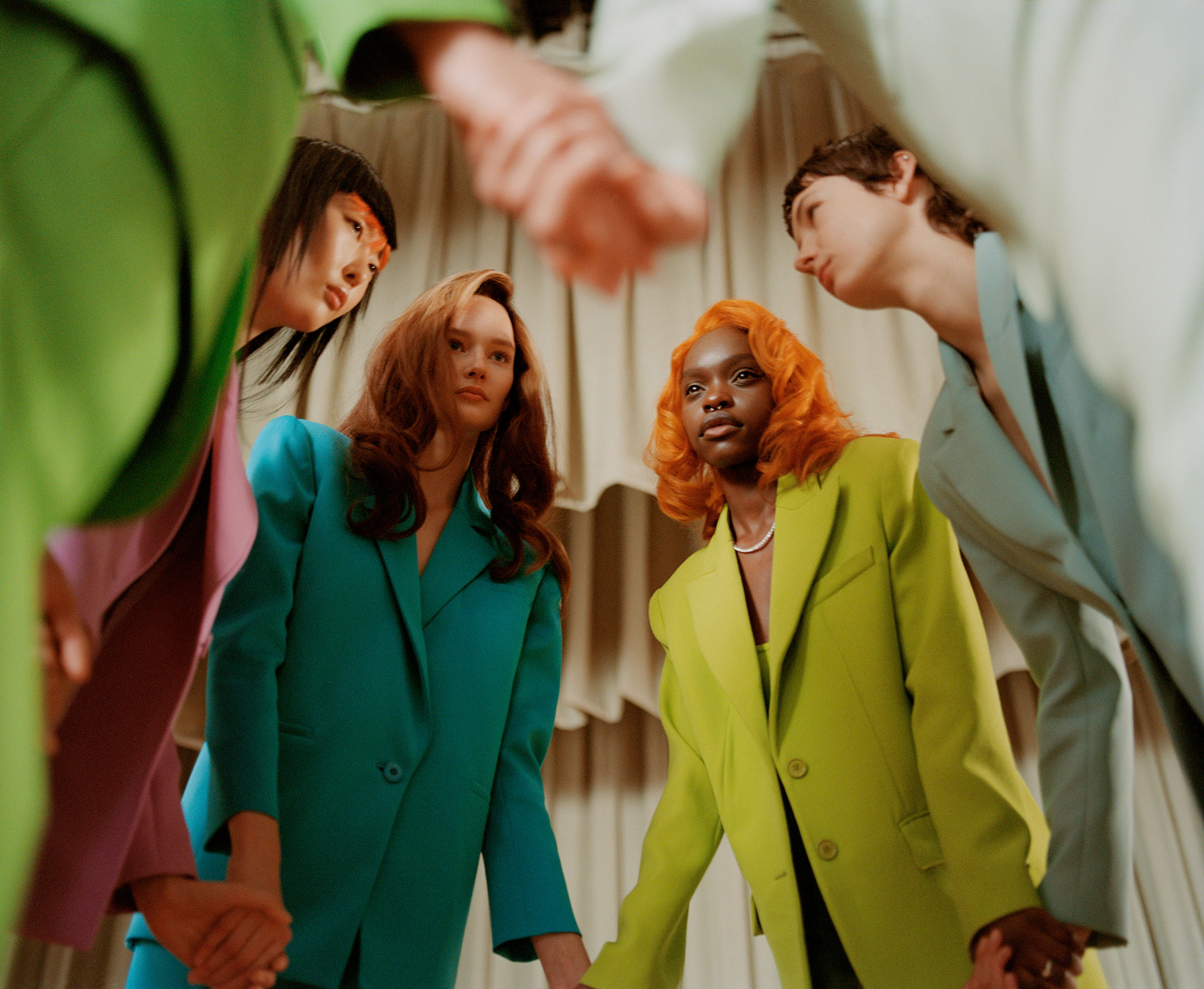 Akimbo Diamond Engagement Rings: All The Right Angles