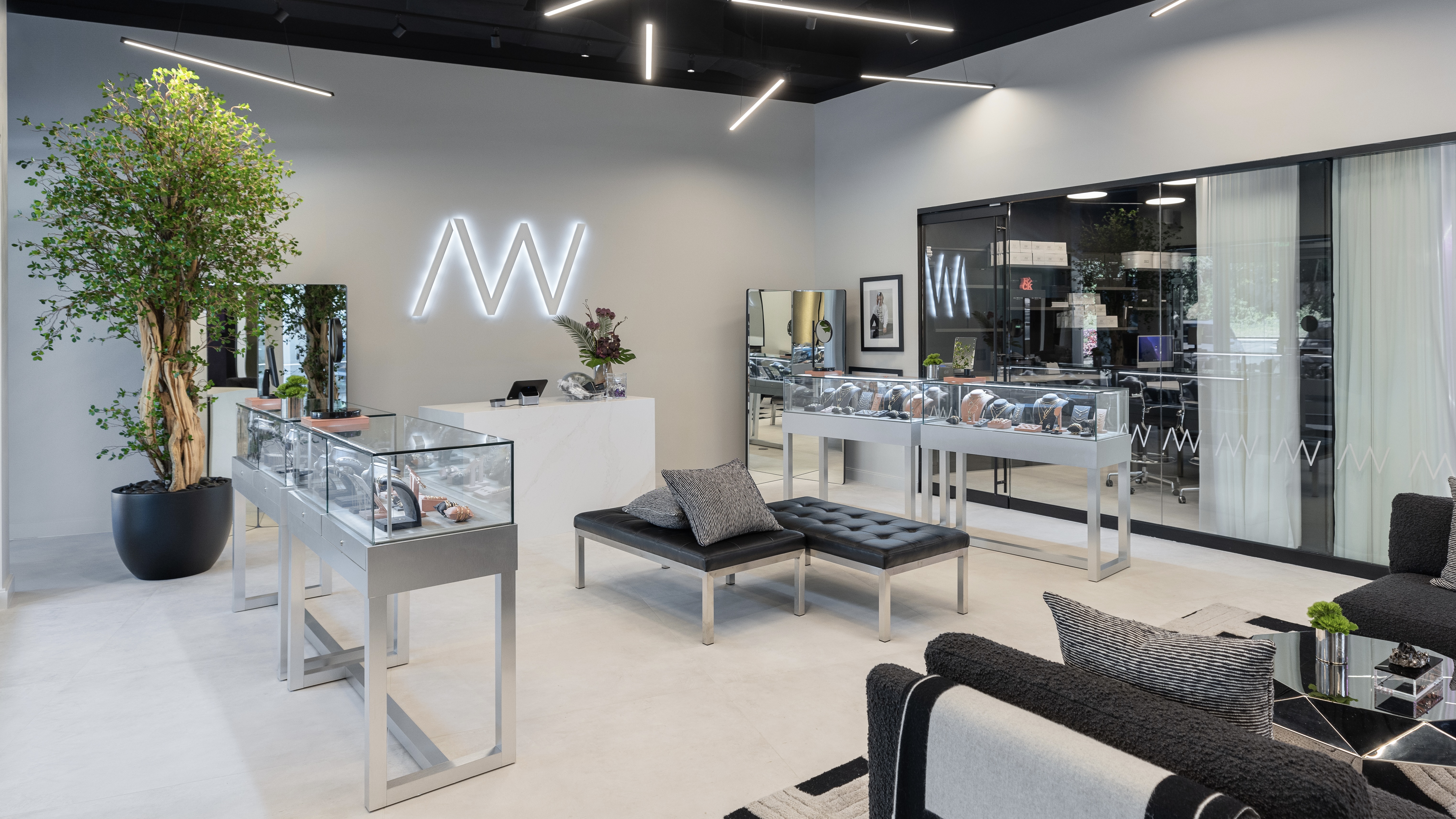 Ali Weiss Opens New Store In Roslyn New York