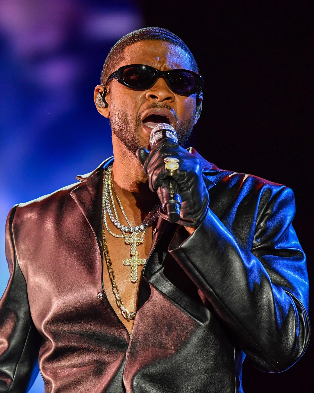 Celebrity Diamond Jewelry Spotlight: Usher