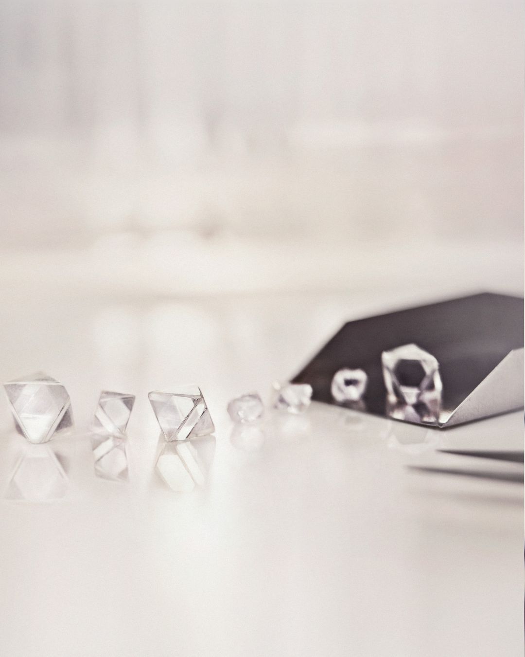 Louis Vuitton Uses Blockchain Tech to Trace Natural Diamonds