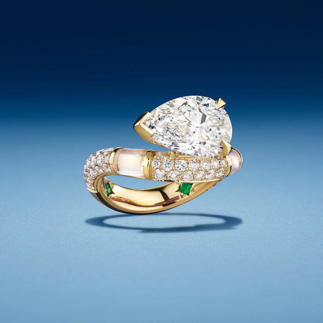 12 Captivating Floating Diamond Rings for Modern Couples