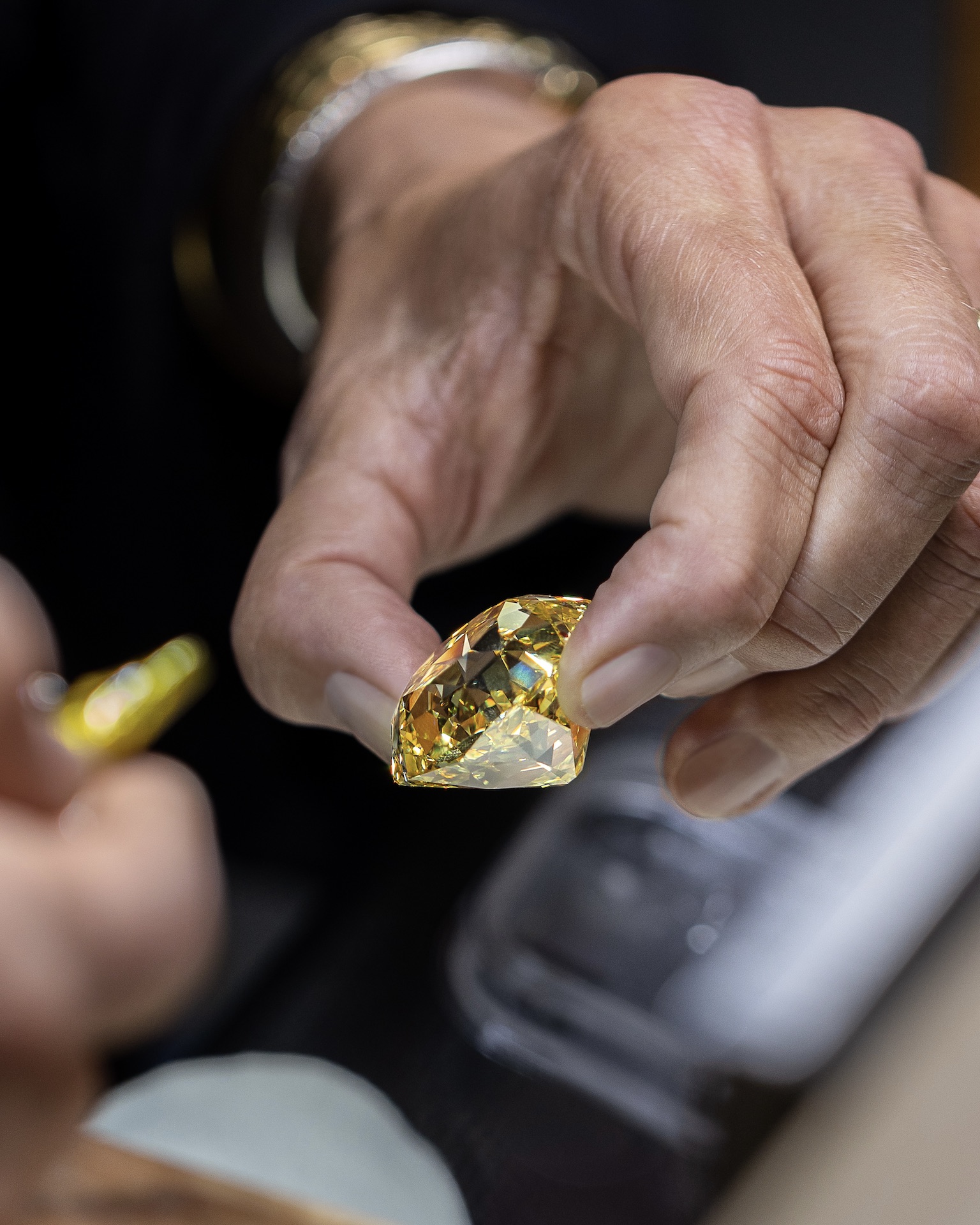 Tiffany Diamond: The Dazzling History of the Yellow Diamond