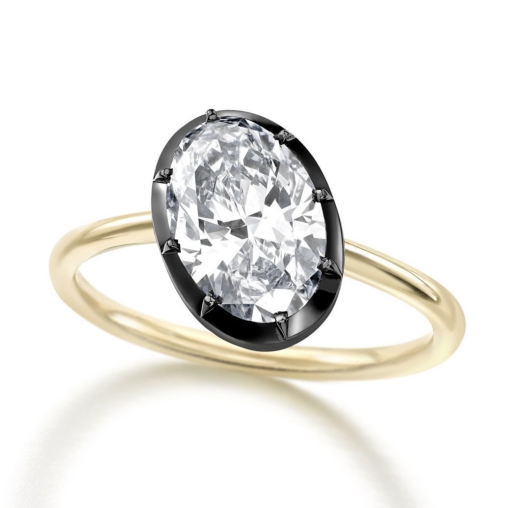 A Spotlight on Oval-Shaped Diamond Engagement Rings