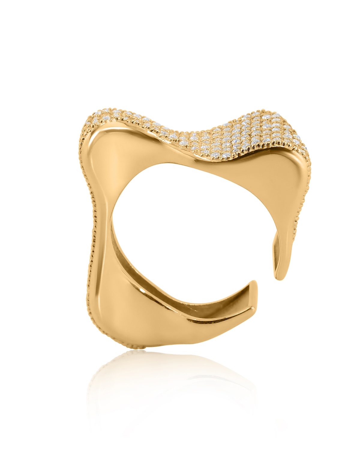 20 Stunning Natural Diamond Ear Cuffs You’ll Wear on Repeat