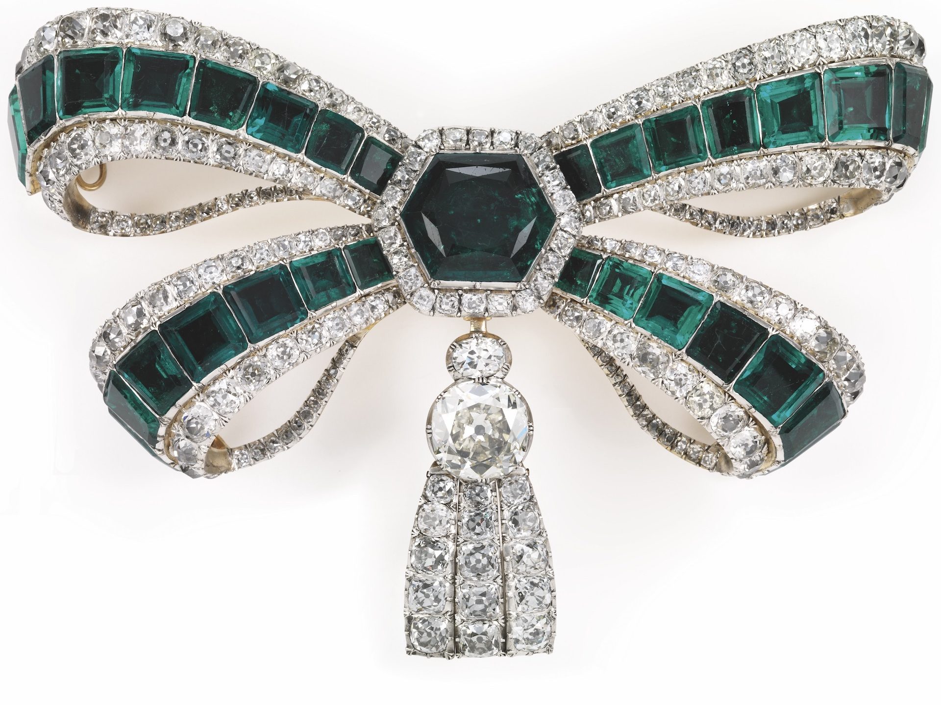 Portuguese Crown Jewels: Portugal’s Dazzling Royal Diamonds