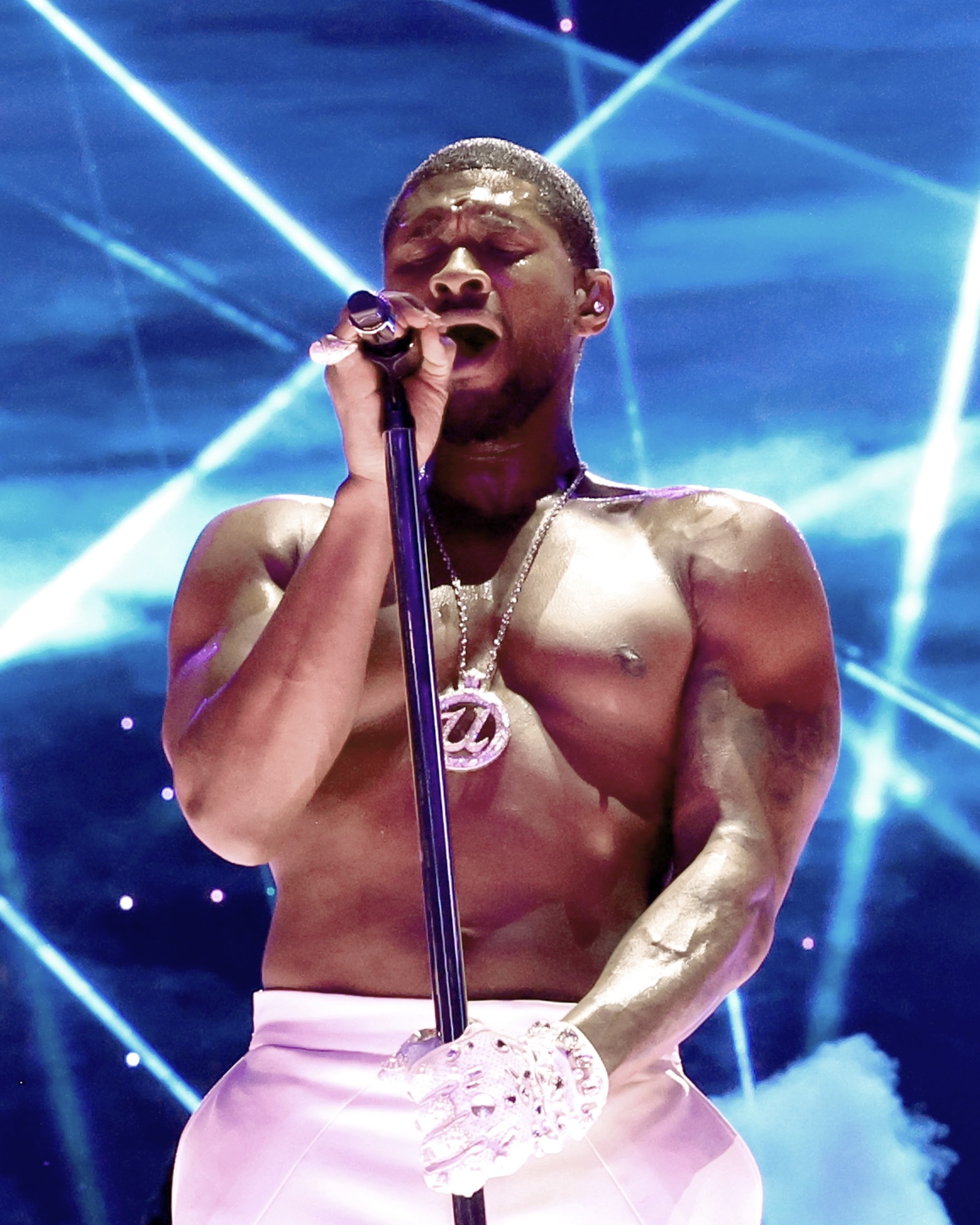 All About Kendrick Lamar's 2025 Super Bowl Jewelry