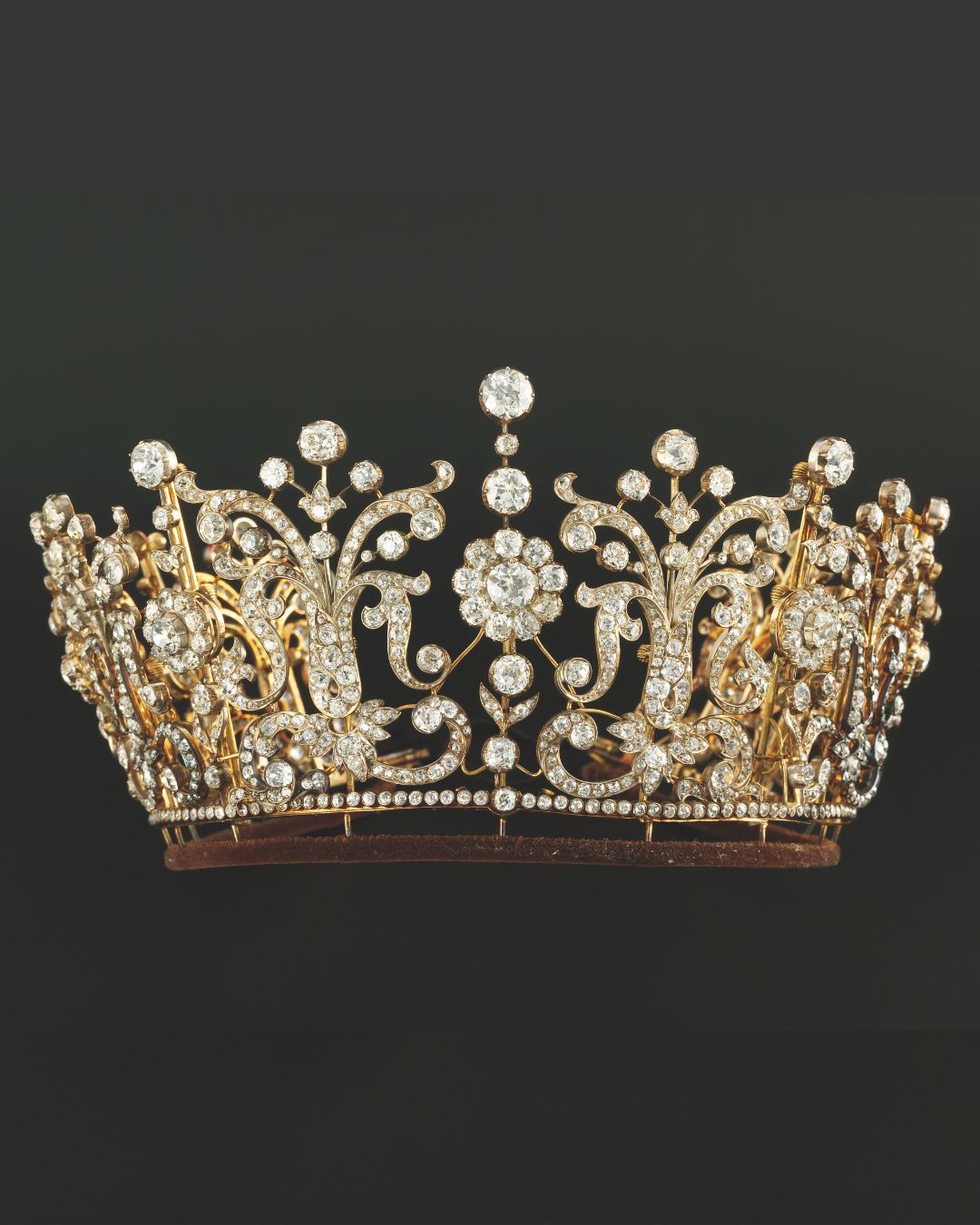 Princess Margaret's Wedding Tiara Was a Rebellious Act