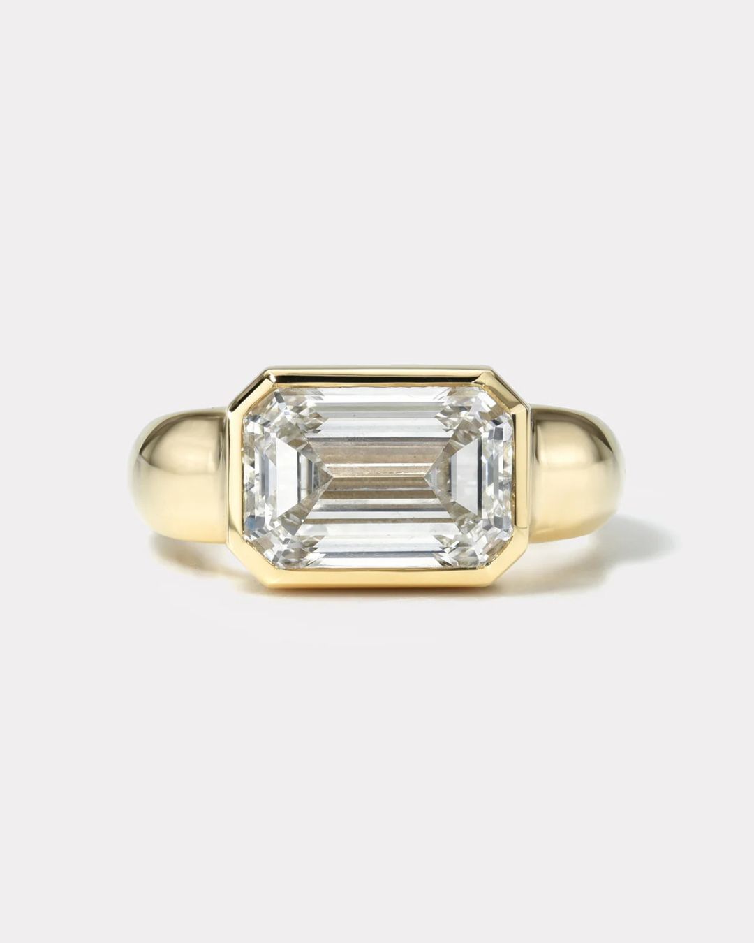 25 Stunning Bezel Engagement Rings for Every Style