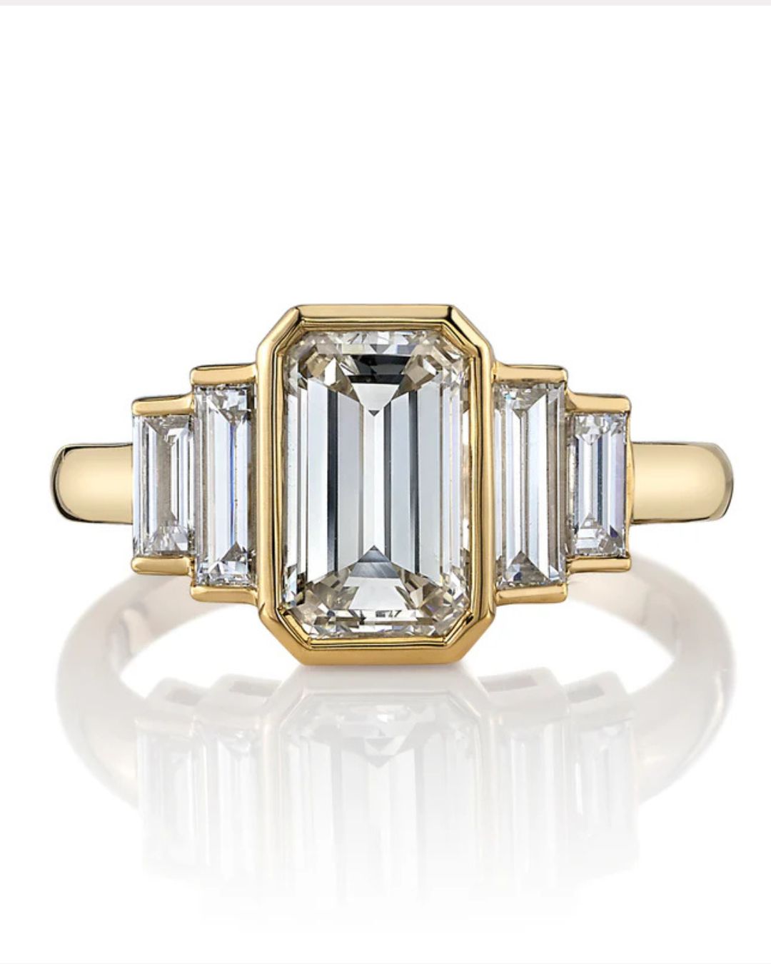 25 Stunning Bezel Engagement Rings for Every Style