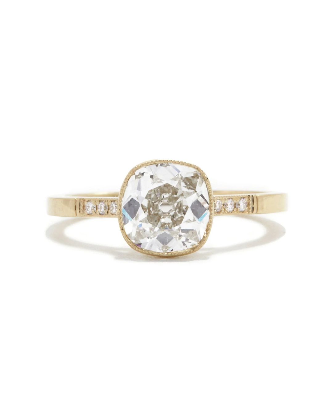 25 Stunning Bezel Engagement Rings for Every Style