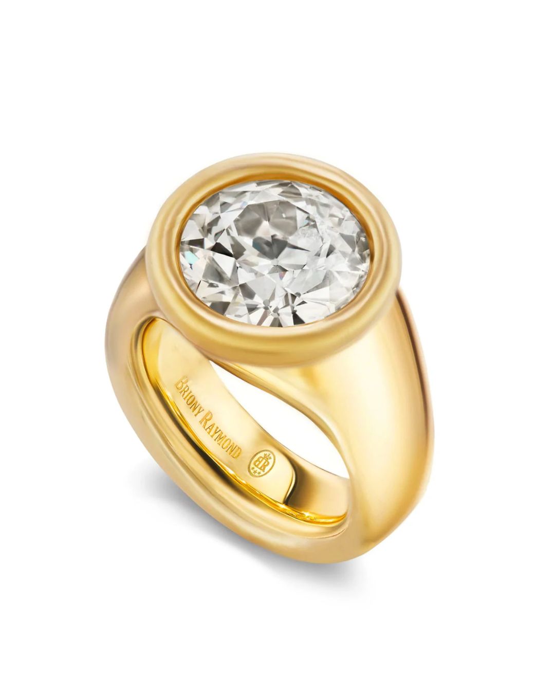 25 Stunning Bezel Engagement Rings for Every Style