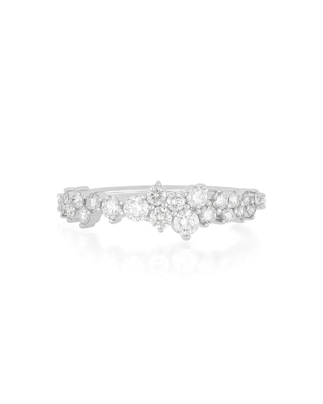 21 Glamorous Diamond Cluster Rings To Inspire Your Style