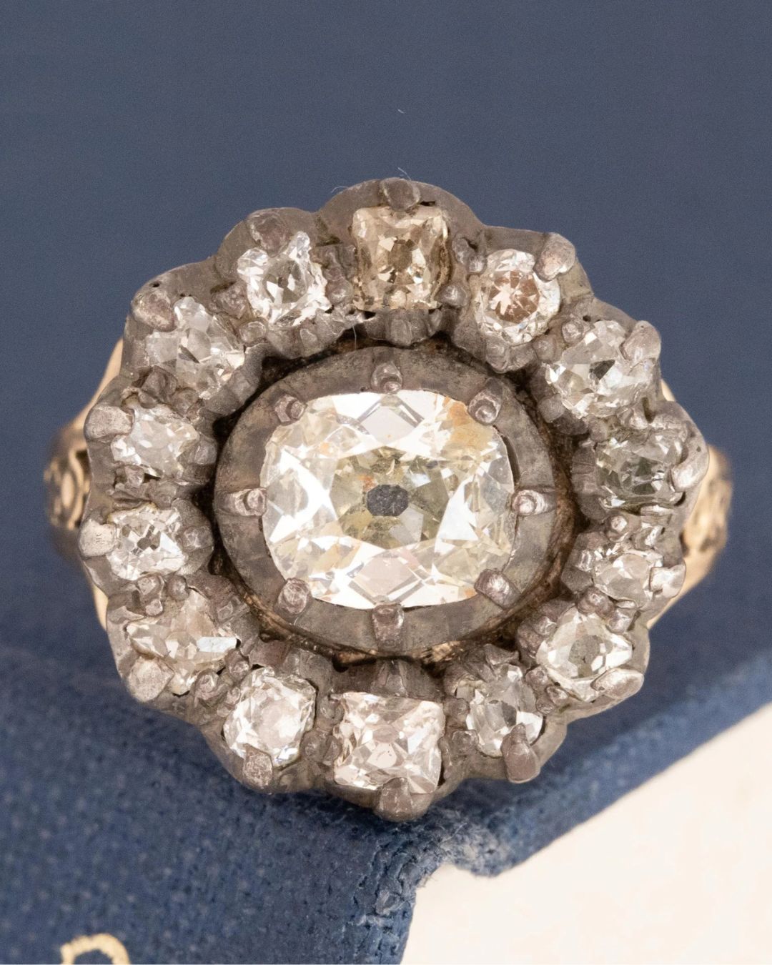 21 Glamorous Diamond Cluster Rings To Inspire Your Style