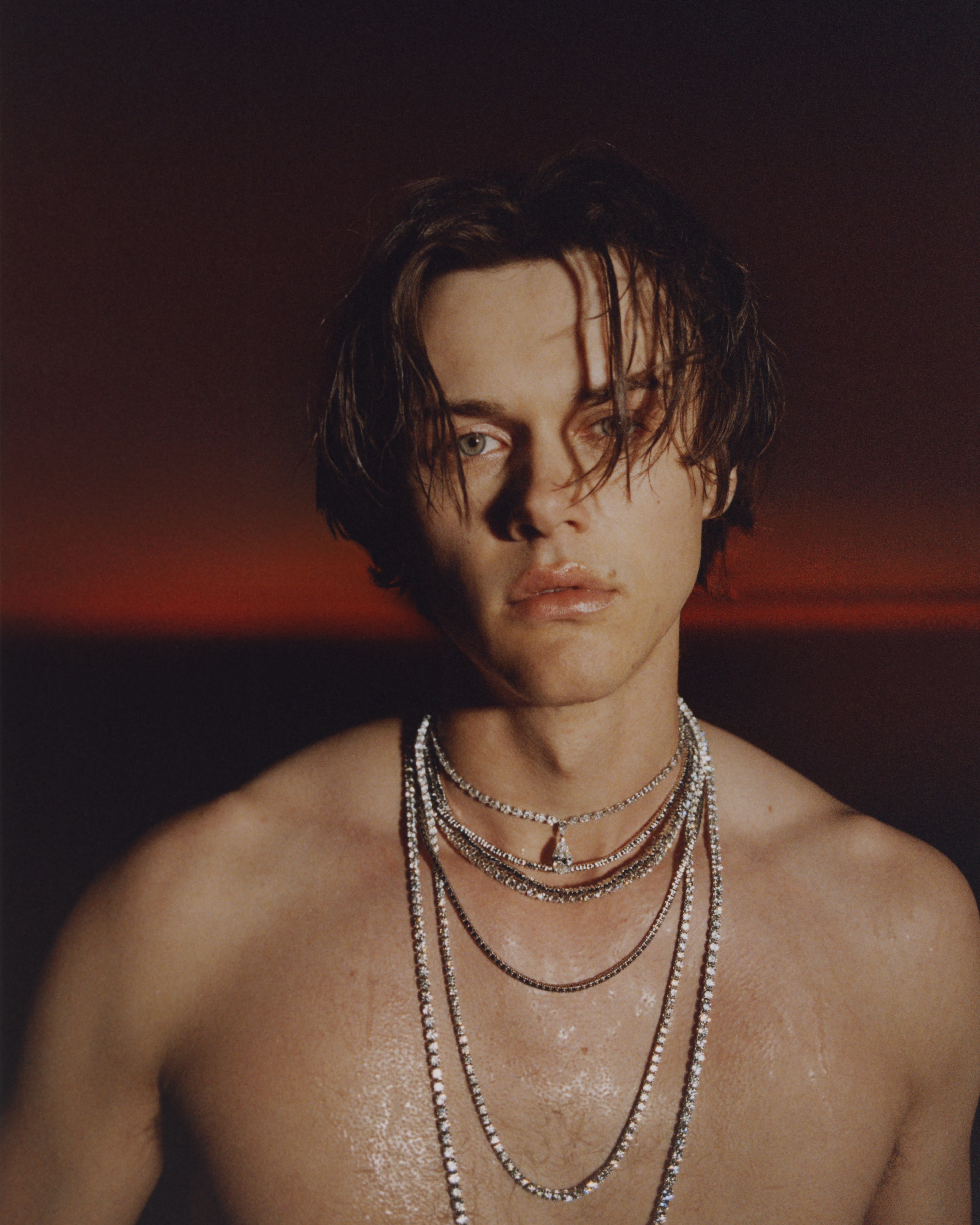 90s Jewelry: The Top 10 Diamond Trends That Defined the Era