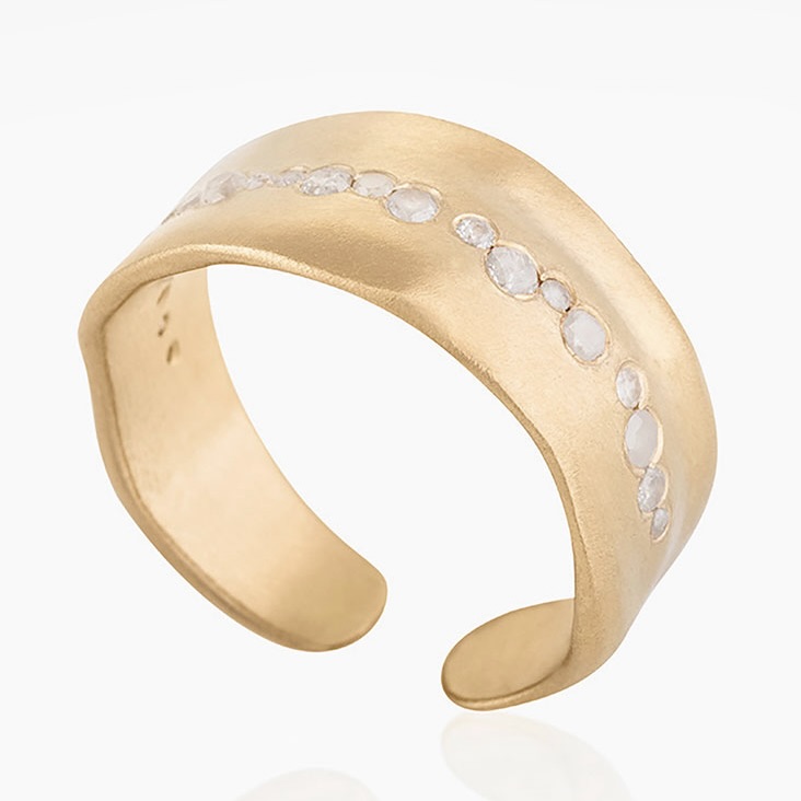 Mens Rings: 15 Unique Diamond Rings to Kick Off Your Search