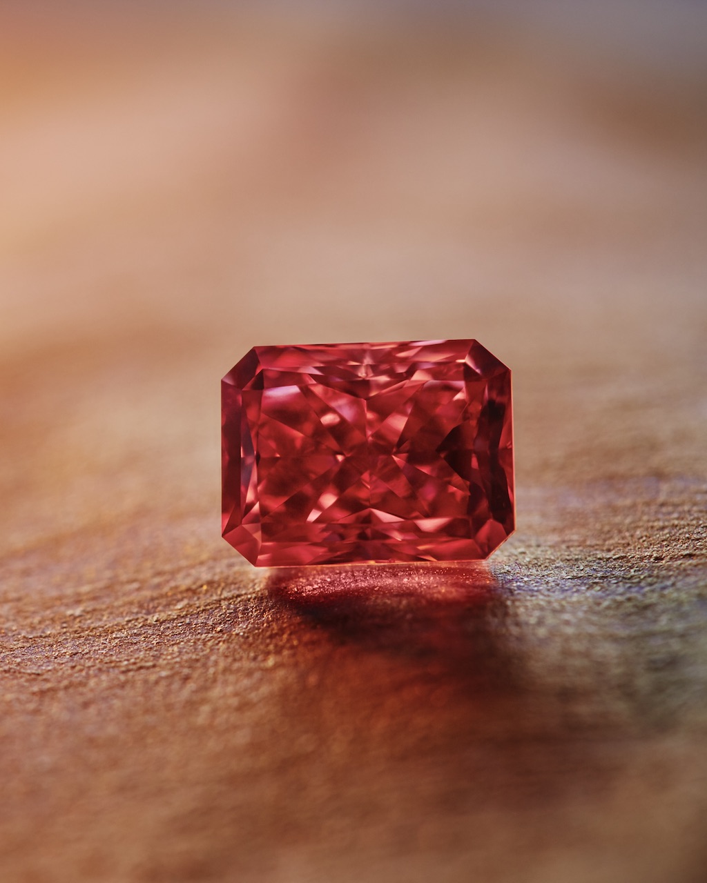 Radiant Cut Diamond 101: The Shape with Everyday Glamour