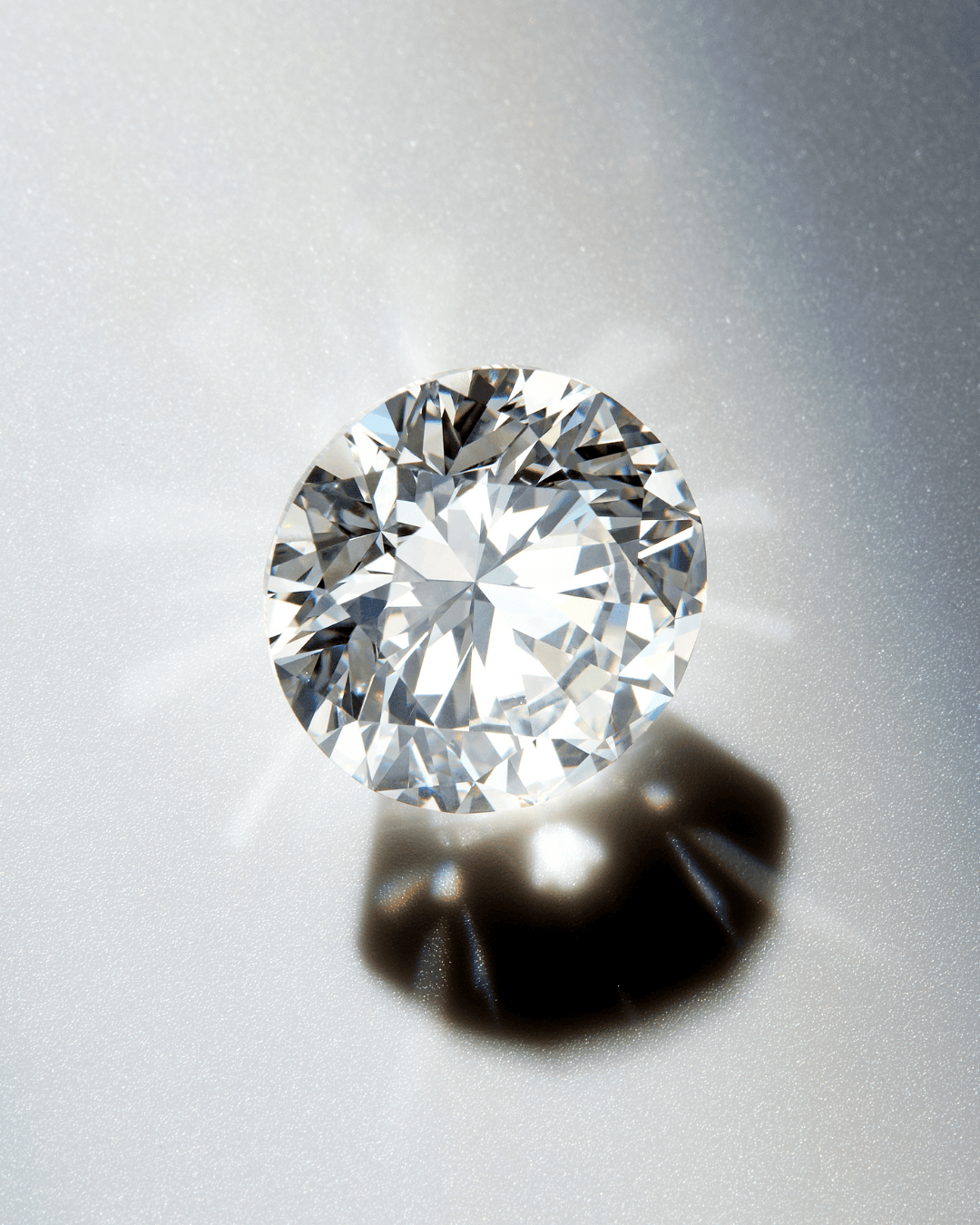The Round Brilliant Cut Diamond: 5 Facts You Need to Know