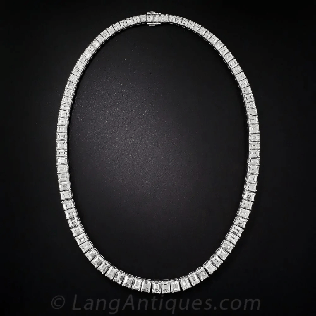 10 Carré Cut Diamonds with Vintage Flair and Timeless Appeal