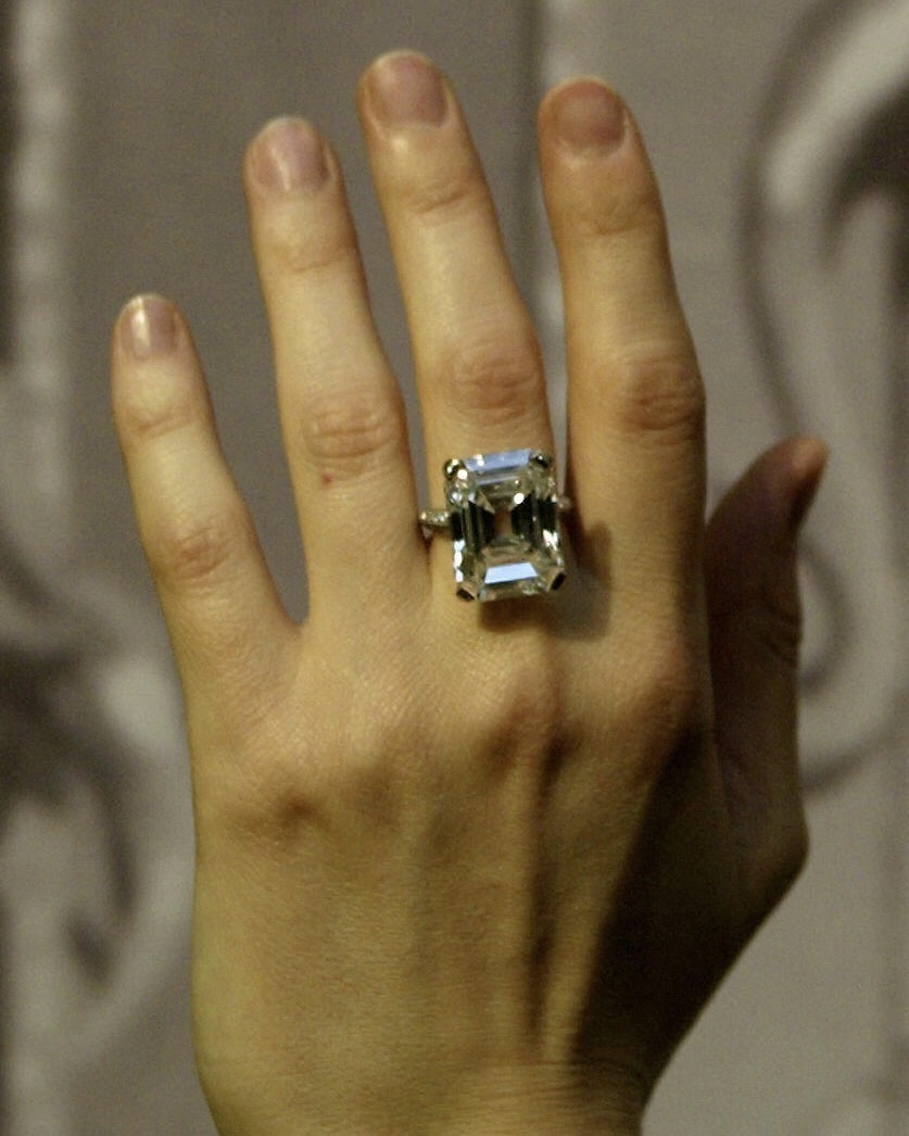 The Diamonds of Doris Duke: The Last Gilded Age Socialite