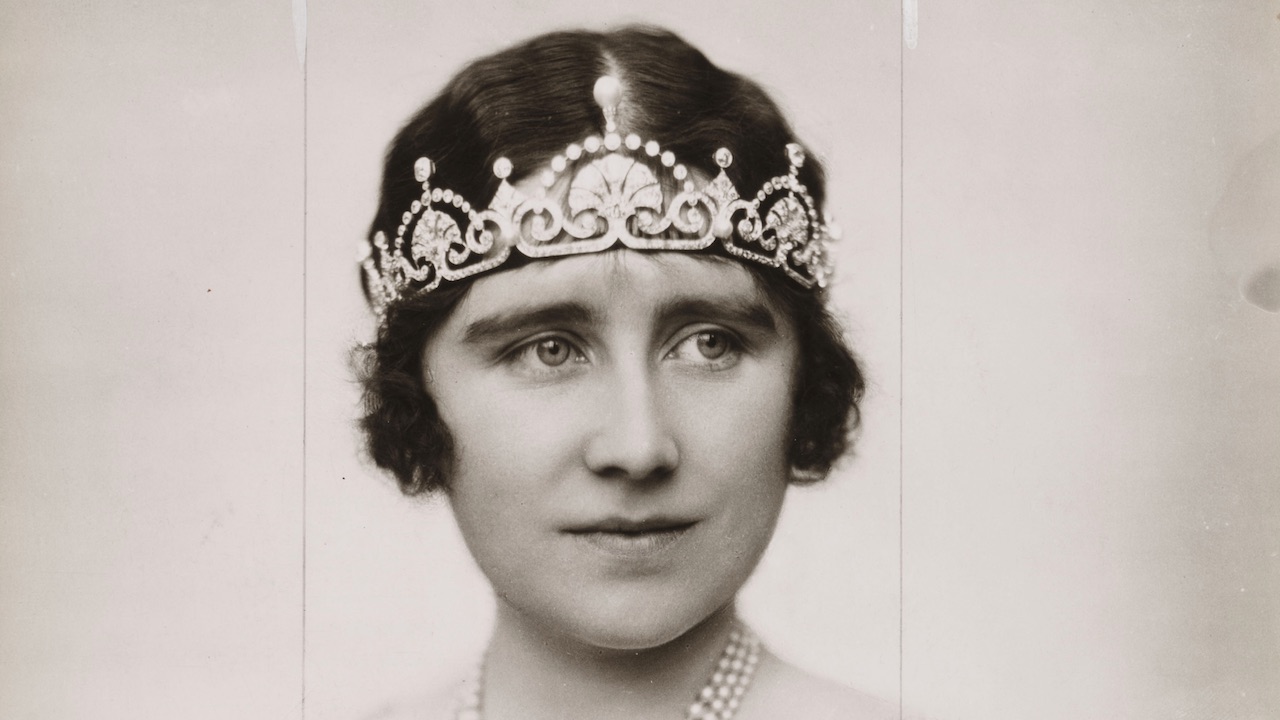 Royal Tiaras: 20 Dazzling Diamond Diadems